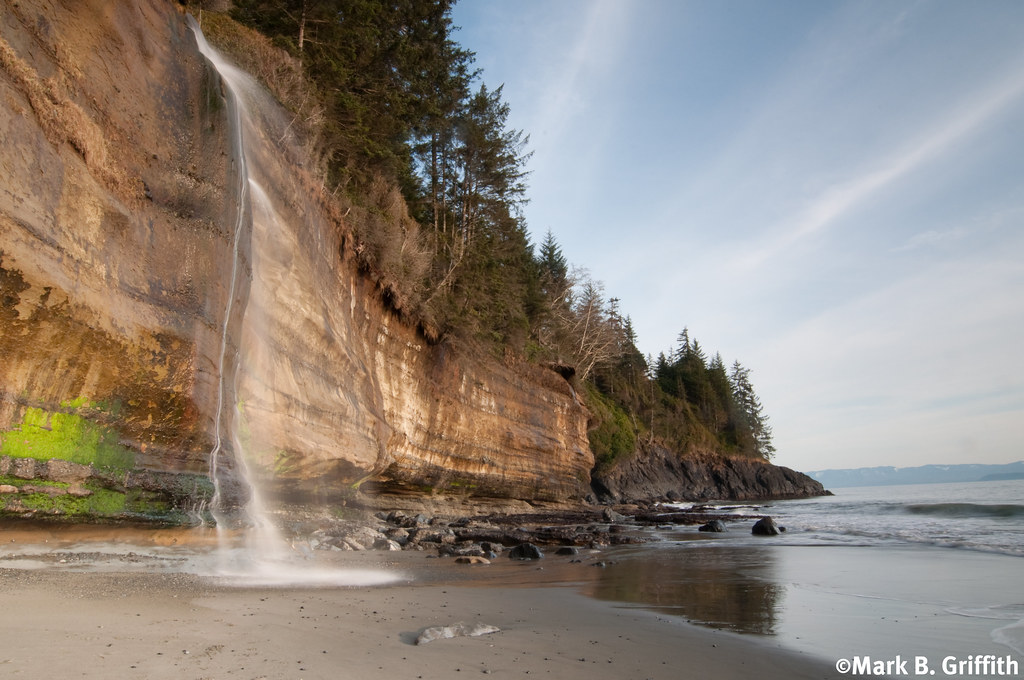 SECRET SPOTS - MYSTIC BEACH - ROCK'N'ROAM